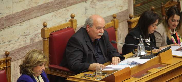 Επιτέλους!!!Φρένο στα άτοκα δάνεια που παίρνουν οι βουλευτες:Όποιος ...