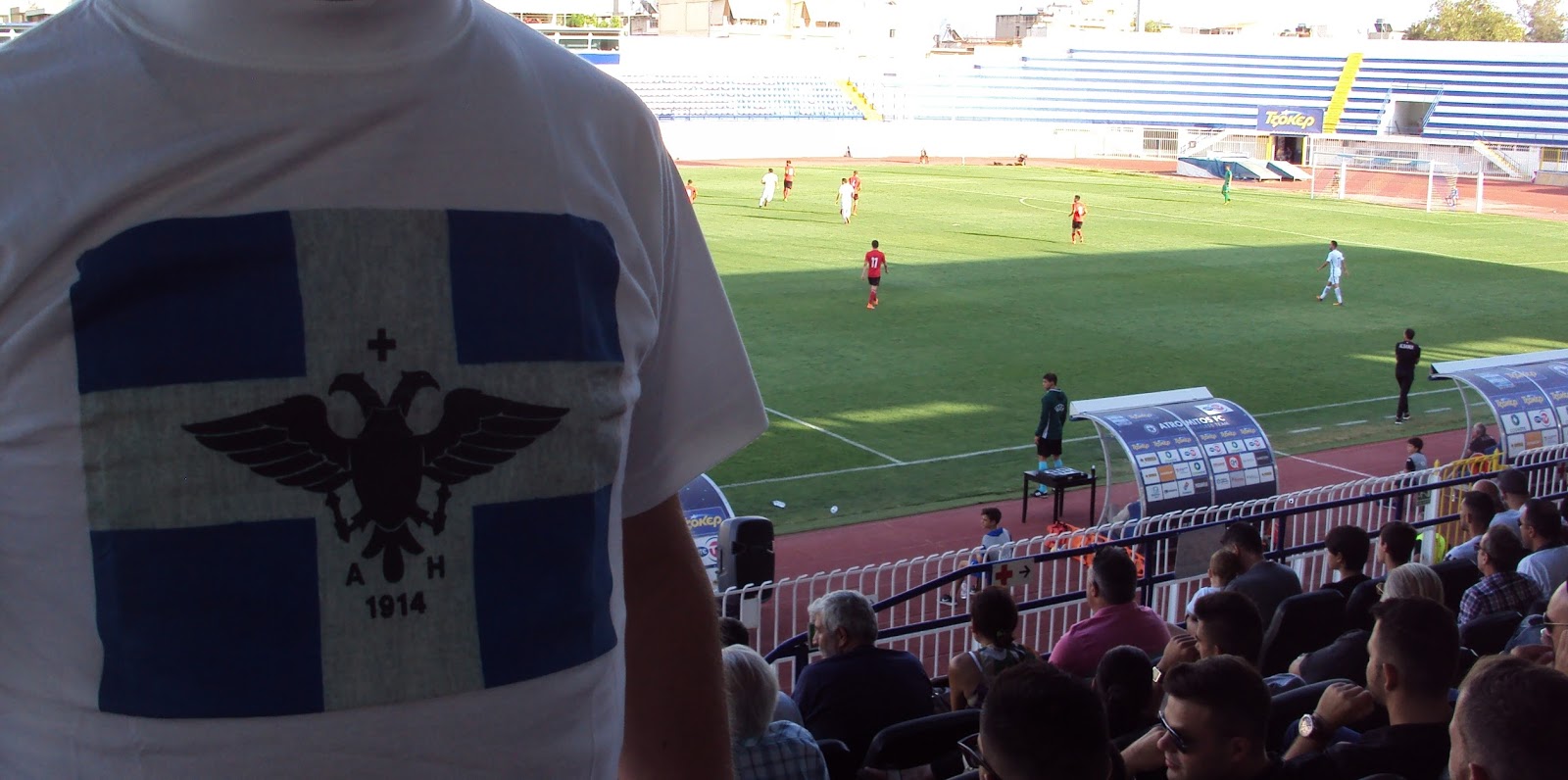 ΝΤΡΟΠΗ και ΑΙΣΧΟΣ! Η Ελληνική Αστυνομία απαγόρευσε τη σημαία της ...