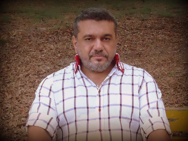 ΑΝΑΤΡΙΧΙΑΣΤΙΚΟ: ΣΤΗΝ ΕΞΩΠΟΡΤΑ ΤΟΥ ΔΙΚΗΓΟΡΟΥ ΤΟΥ ΔΟΛΟΦΟΝΗΜΕΝΟΥ ΜΕ 43 ...