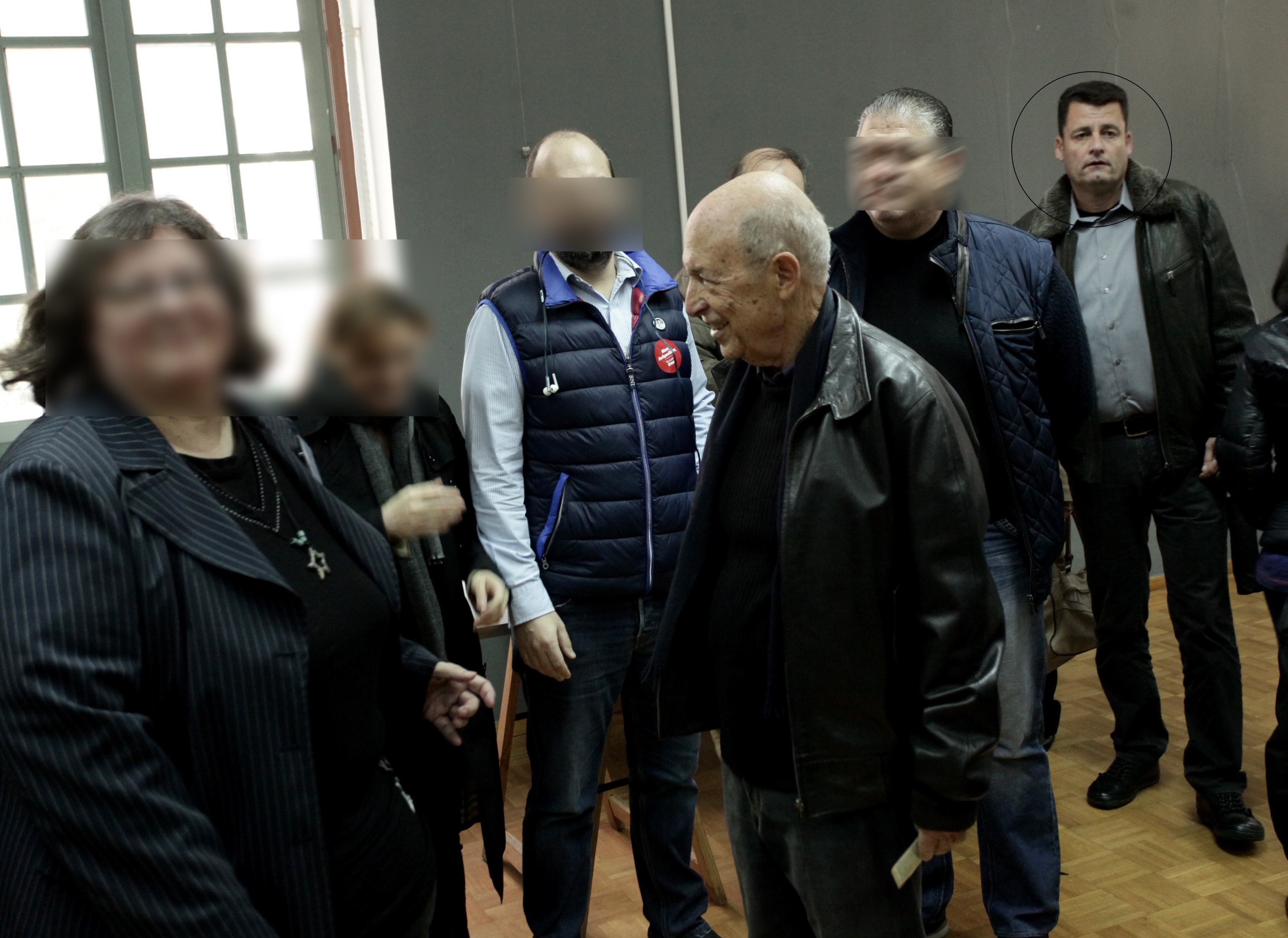 ΑΣΥΛΛΗΠΤΗ ΤΡΑΓΩΔΙΑ! ΤΟ ΤΡΙΠΛΟ ΦΟΝΙΚΟ ΣΤΟΥΣ ΑΓΙΟΥΣ ΑΝΑΡΓΥΡΟΥΣ ΠΟΥ ΣΟΚΑΡΕ ...
