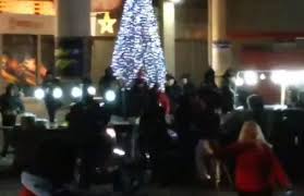 Η ΣΟΚΑΡΙΣΤΙΚΗ ΦΩΤΟΓΡΑΦΙΑ του Ιταλού οπαδού από τα επεισόδια στο ...