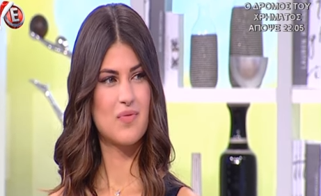 ΣΥΓΚΛΟΝΙΣΤΙΚΗ η ΙΣΤΟΡΙΑ της Φωτεινής!!! Το κοριτσάκι – σύμβολο των ...