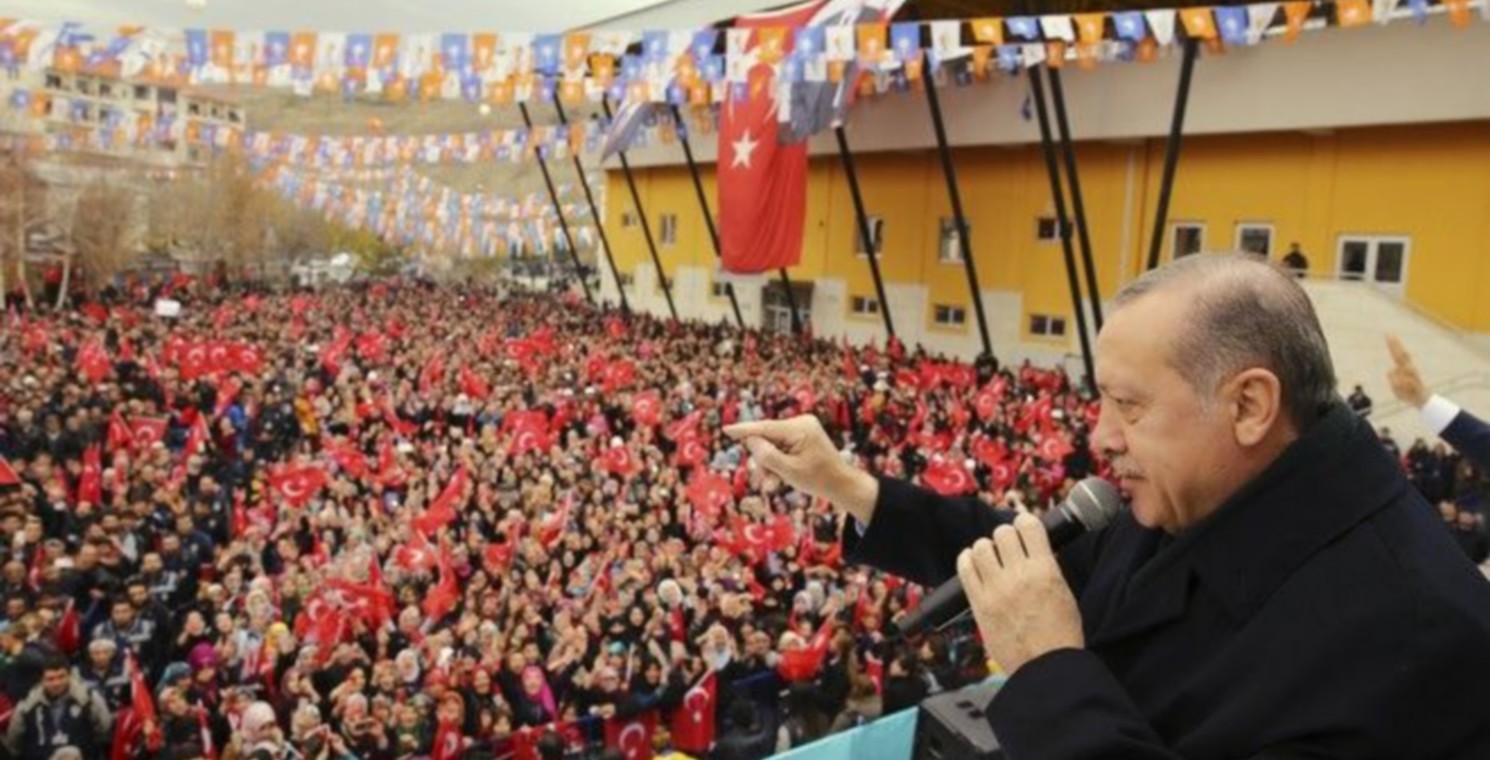 ΤΟΥΡΚΟΙ ΣΤΗΝ ΕΛΛΑΔΑ: Ζωές γεμάτες φόβο στην Τουρκία – Makeleio.gr