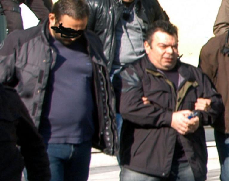 Βασίλης Στεφανάκος: Η αποφυλάκιση και οι «τσούλες της δημοσιογραφίας ...