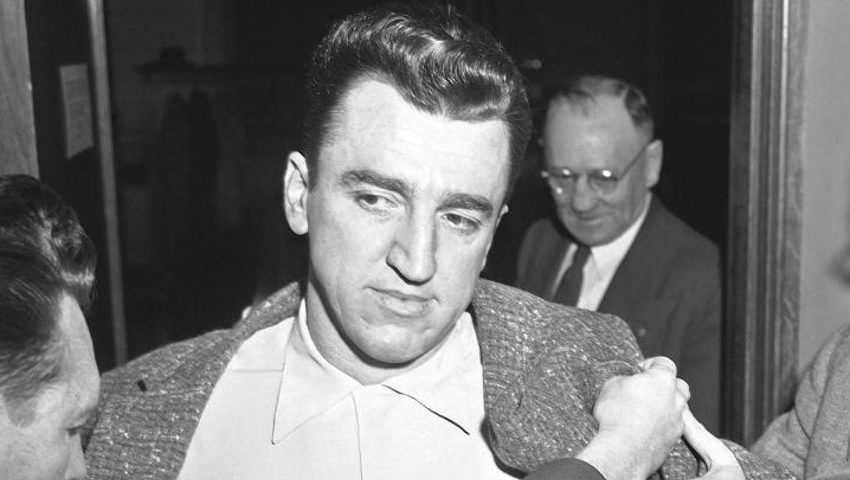 Νεκρός από ένα λάθος τηλεφώνημα: Η εκτέλεση του Κάριλ Τσέσμαν, που ...