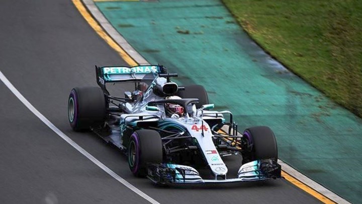 Ο Χάμιλτον την πρώτη φετινή pole position – Makeleio.gr