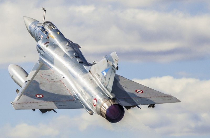 ΧΙΟΣ 1996 :ΌΤΑΝ ΤΟ ΕΛΛΗΝΙΚΟ MIRAGE-2000 ΕΡΙΞΕ ΤΟ ΤΟΥΡΚΙΚΟ F16 ΣΤΟ ...