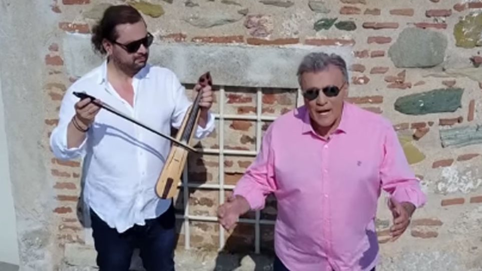 ΑΥΤΑ ΕΙΝΑΙ ΓΛΕΝΤΙΑ! Guest star σε πανηγύρι στη Λέσβο με την … Γωγώ ...
