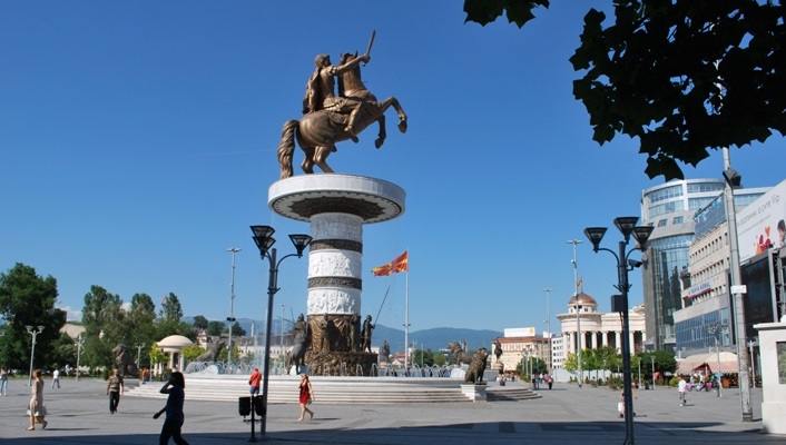 Η ιστορία από το 1991: Πως τα Σκόπια καπηλεύτηκαν το όνομα «Μακεδονία ...