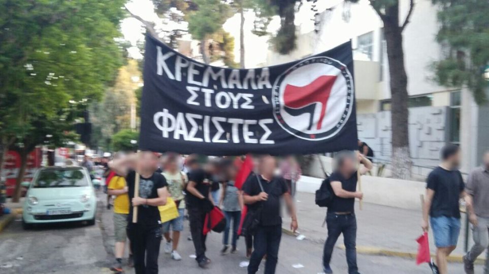 AΓΡΙΟ ΞΥΛΟ στο ΠΕΡΑΜΑ μεταξύ Χρυσαυγιτών και Αντιφασιστικής Οργάνωσης ...
