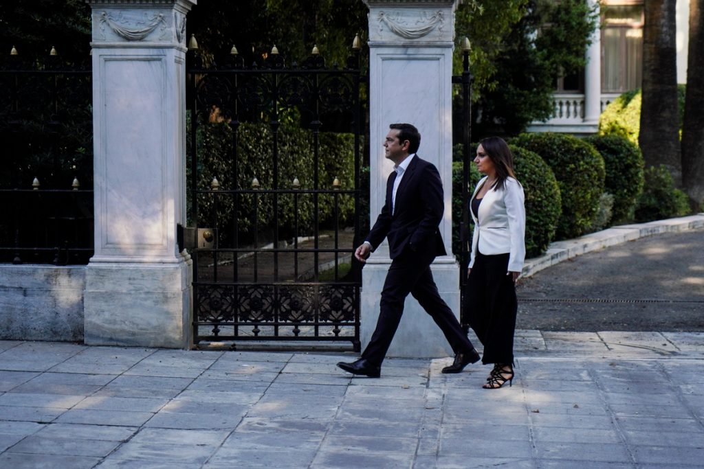 ΤΕΛΕΙΩΝΕΙ και η ΓΕΡΜΑΝΙΔΑ ΚΑΓΚΕΛΑΡΙΟΣ! Ο Σύριζα επιστρέφει με φρενήρη ...