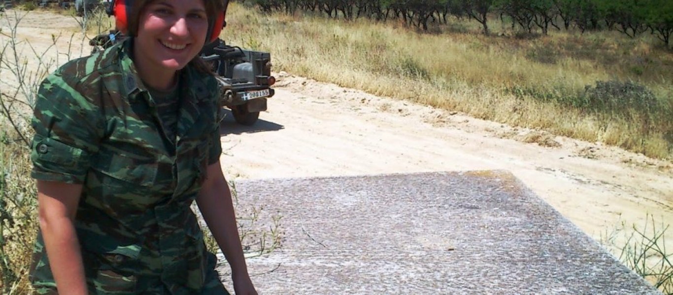 Αυτή είναι η πρώτη Ελληνίδα Εθνοφύλακας: Greek sniper με βολή «one shot ...
