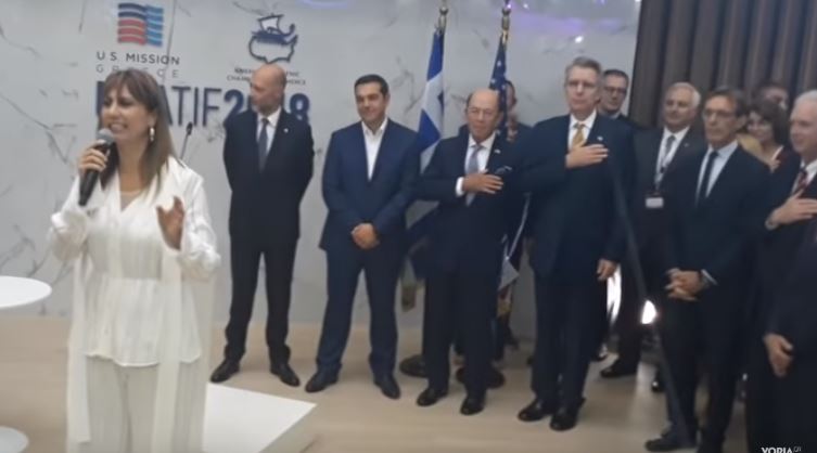 ΘΑ ΣΚΕΦΤΟΤΑΝ ΤΟ ΡΙΝΑΚΙ ΚΑΙ ΕΠΙΑΝΕ ΤΑ ΑΧΑΜΝΑ ΤΟΥ ΤΗΝ ΩΡΑ ΠΟΥ Η ΣΟΠΡΑΝΟ ...