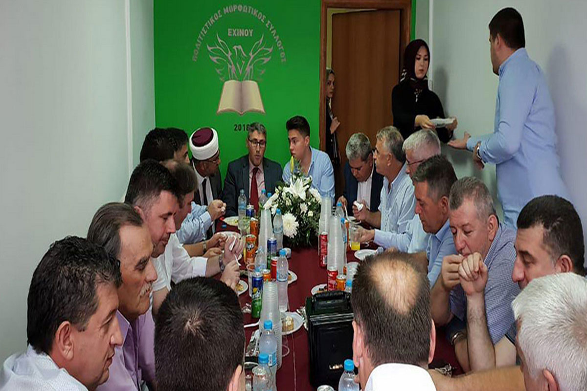 Η ΜΕΓΑΛΗ ΤΩΝ ΨΕΥΤΟ-ΜΟΥΦΤΗΔΩΝ “ΓΙΟΡΤΗ”! ΣΕ ΠΛΗΡΗ ΕΞΕΛΙΞΗ ΤΟ ΞΕΠΟΥΛΗΜΑ ...