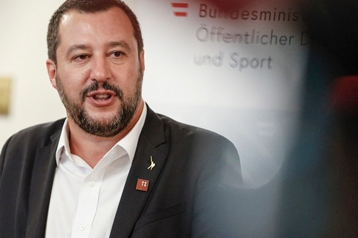 Η ΚΟΜΜΟΥΝΙΣΤΙΚΗ ΤΡΟΜΟΚΡΑΤΙΑ ΒΑΖΕΙ ΣΤΟ ΣΤΟΧΑΣΤΡΟ ΤΟΝ ΣΑΛΒΙΝΙ – ΕΞΕΡΡΑΓΗ ...