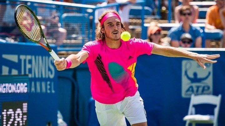 Θρίαμβος για τον Τσιτσιπά: Προκρίθηκε στον τελικό του τουρνουά της ...