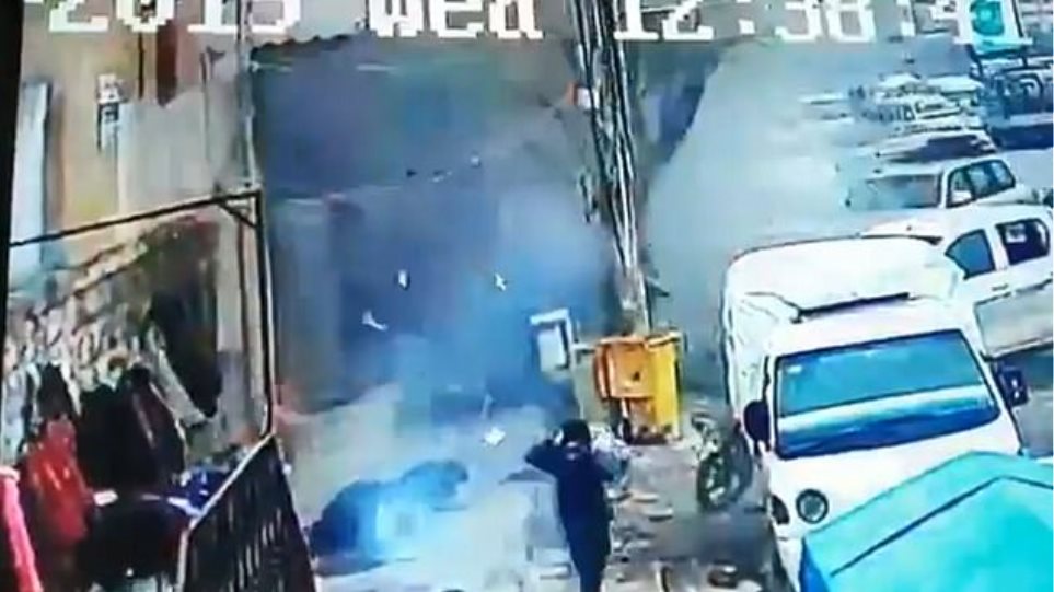 Σοκαριστικό βίντεο: Τζιχαντιστής πυροδοτεί τα εκρηκτικά και σκοτώνει ...