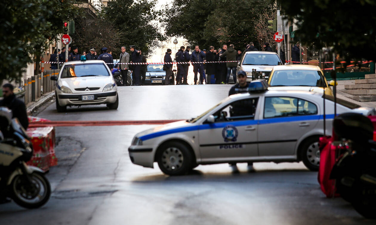Η ΓΕΡΜΑΝΙΔΑ ΣΥΝΤΡΟΦΟΣ ΘΑ ΔΕΙΞΕΙ ΤΟΝ ΔΟΛΟΦΟΝΟ! ΜΥΣΤΗΡΙΟ ΜΕ ΤΟ ΠΤΩΜΑ ...