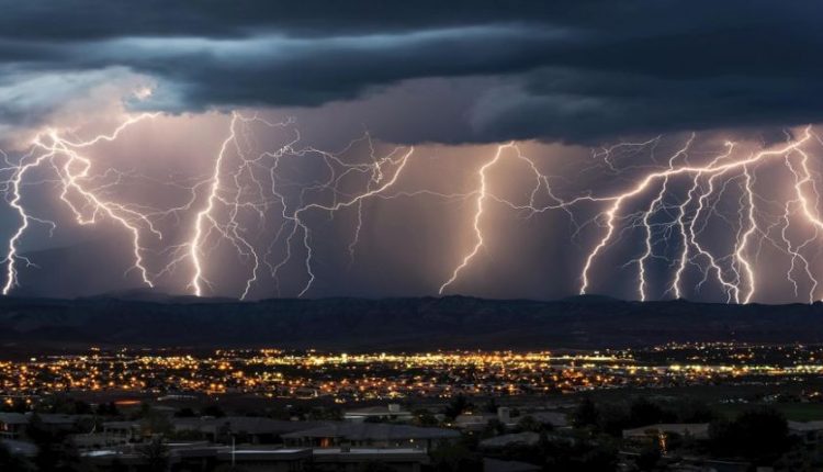 «ΚΑΜΠΑΝΑΚΙ» ΚΙΝΔΥΝΟΥ ΑΠΟ ΜΕΤΕΩΡΟΛΟΓΟ: «ΚΥΚΛΩΝΑΣ ΘΑ ΠΕΡΑΣΕΙ ΤΗΝ ...