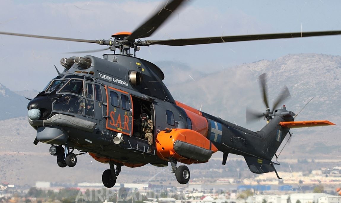 Super puma πάνω από την Δυτική Αττική για το σεισμό με εντολή ...