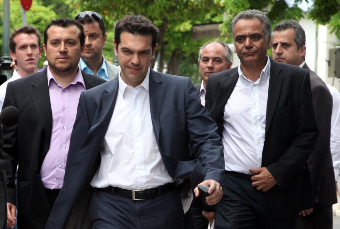 ΣΦΑΖΟΝΤΑΙ ΣΤΟΝ ΣΥΡΙΖΑ ΓΙΑ ΤΗΝ ΕΠΟΜΕΝΗ ΜΕΡΑ! ΠΕΤΟΥΝ ΤΟΝ ΣΚΟΥΡΛΕΤΗ ΑΠΟ ΤΟ ...