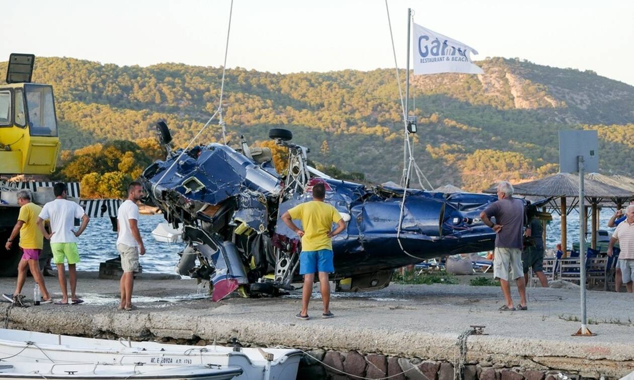 ΔΥΣΤΥΧΩΣ ΜΕΤΑ ΤΗΝ ΤΡΑΓΩΔΙΑ ΣΤΟΝ ΠΟΡΟ ΒΓΑΙΝΟΥΝ ΣΤΟ ΠΡΟΣΚΗΝΙΟ ...