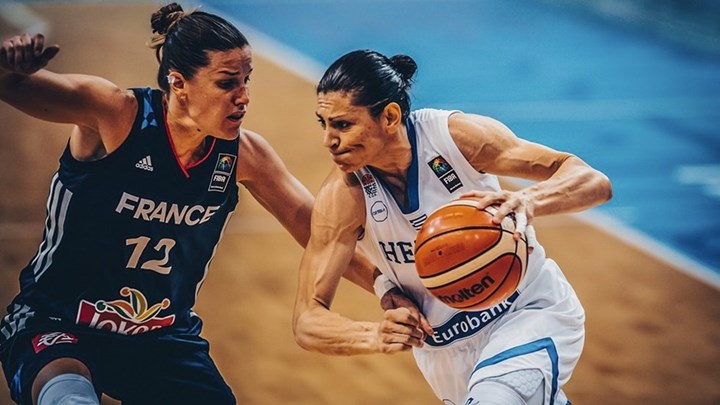 Το αντίο του «θηλυκού Γκάλη» – Κρέμασε τη φανέλα με το εθνόσημο η Εβίνα ...