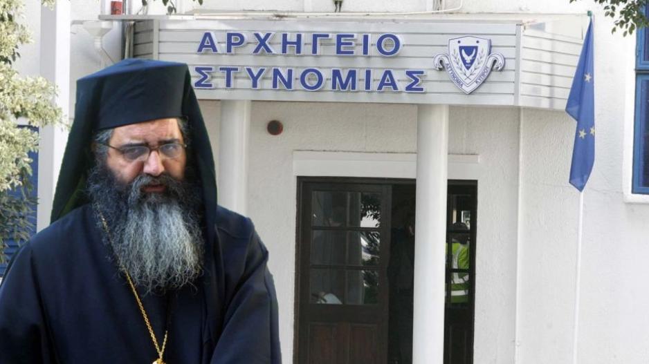 ΞΕΚΙΝΗΣΑΝ ΟΙ ΔΙΩΓΜΟΙ! ΕΣΥΡΑΝ ΤΟΝ ΜΗΤΡΟΠΟΛΙΤΗ ΜΟΡΦΟΥ ΓΙΑ ΚΑΤΑΘΕΣΗ ...
