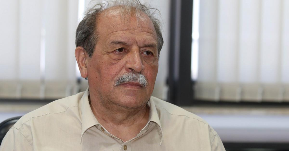 ΕΦΑΓΑΝ ΜΕ ΧΡΥΣΑ ΚΟΥΤΑΛΙΑ ΟΙ ΜΠΟΛΣΕΒΙΚΟΙ – ΚΑΤΑΓΓΕΛΙΑ ΠΟΥ ΑΠΑΙΤΕΙ ...