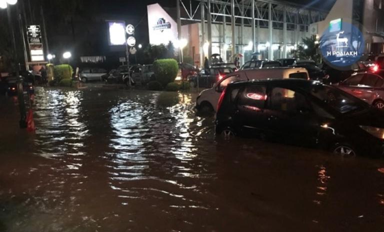 ΑΠΙΣΤΕΥΤΗ ΤΡΑΓΩΔΙΑ ΑΠΟ ΤΗΝ ΚΑΚΟΚΑΙΡΙΑ: 2 ΓΥΝΑΙΚΕΣ ΝΕΚΡΕΣ ΣΕ ΡΟΔΟ ΚΑΙ ΚΩ ...