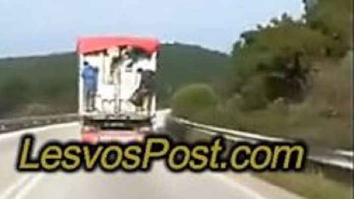 ΞΕΦΥΓΑΝ ΣΤΗΝ ΛΕΣΒΟ: ΘΑ ΤΟΥΣ ΜΑΖΕΥΟΥΝ ΜΕ ΤΟ ΚΟΥΤΑΛΑΚΙ – ΛΑΘΡΟΜΕΤΑΝΑΣΤΕΣ ...