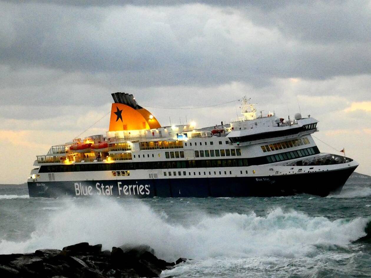 Τρόμος στο Blue Star Delos: Εικόνα που κόβει την ανάσα - iRafina