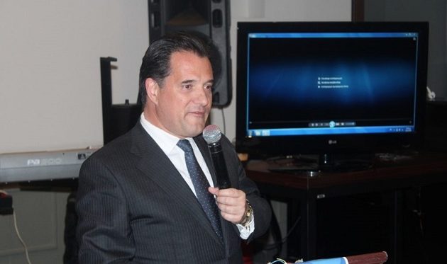 Υποδείξεις Άδωνι σε δήμαρχο: Εγώ σε έβγαλα και οφείλεις να υπακούς ...