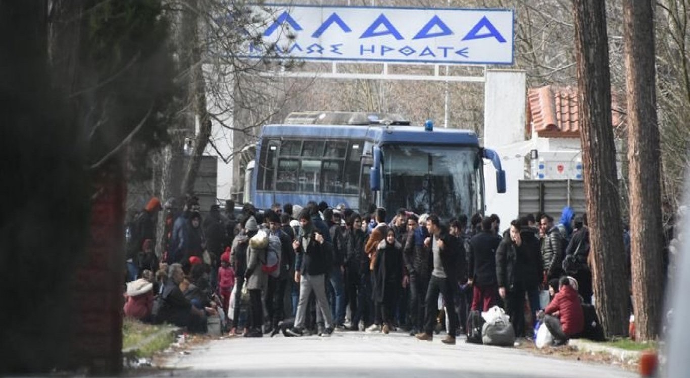 ΜΕ ΤΟ ΔΑΧΤΥΛΟ ΣΤΗ ΣΚΑΝΔΑΛΗ Ο ΕΛΛΗΝΙΚΟΣ ΣΤΡΑΤΟΣ – ΣΤΟ ΕΠΟΜΕΝΟ ΝΤΟΥ ΘΑ ...