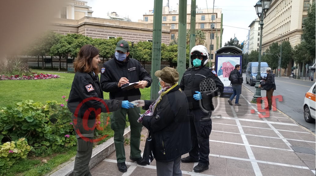 Δες τι κάνουν οι άνδρες σου ΚΩΣΤΑ ΜΠΑΚΟΓΙΑΝΝΗ -ΕΙΚΟΝΑ ΣΟΚ τώρα από το ...