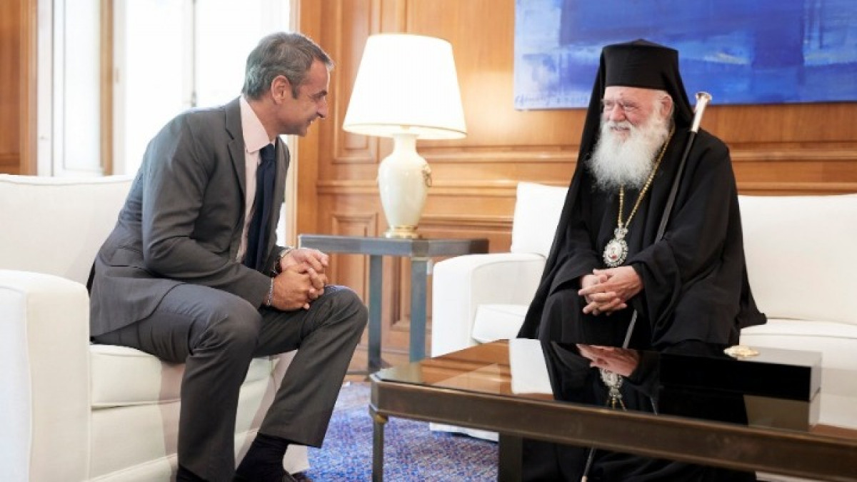 ΚΟΡΩΝΟΪΟΣ: ΚΛΕΙΝΟΥΝ ΤΑ ΣΥΝΟΡΑ ΜΕ ΑΛΒΑΝΙΑ ΚΑΙ ΣΚΟΠΙΑ – ΣΤΑΜΑΤΟΥΝ ΚΑΙ ΤΑ ...