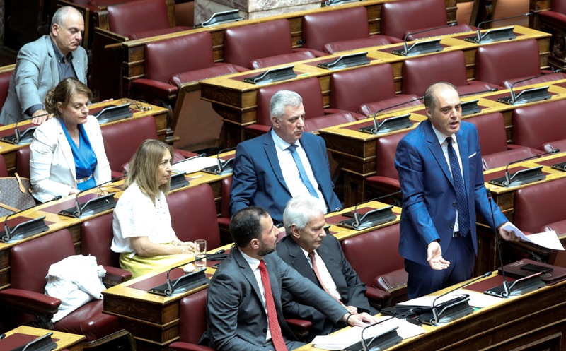 Ανεξαρτητοποιήθηκε βουλευτής του Κυριάκου Βελόπουλου – Τι αναφέρει στην ...