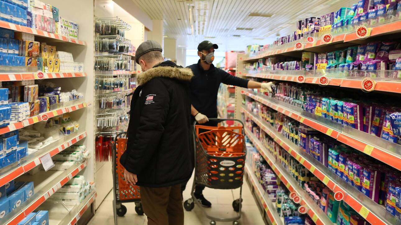 Ποια προϊόντα δεν θα πωλούνται από αύριο στα σούπερ μάρκετ – Εξετάζεται ...
