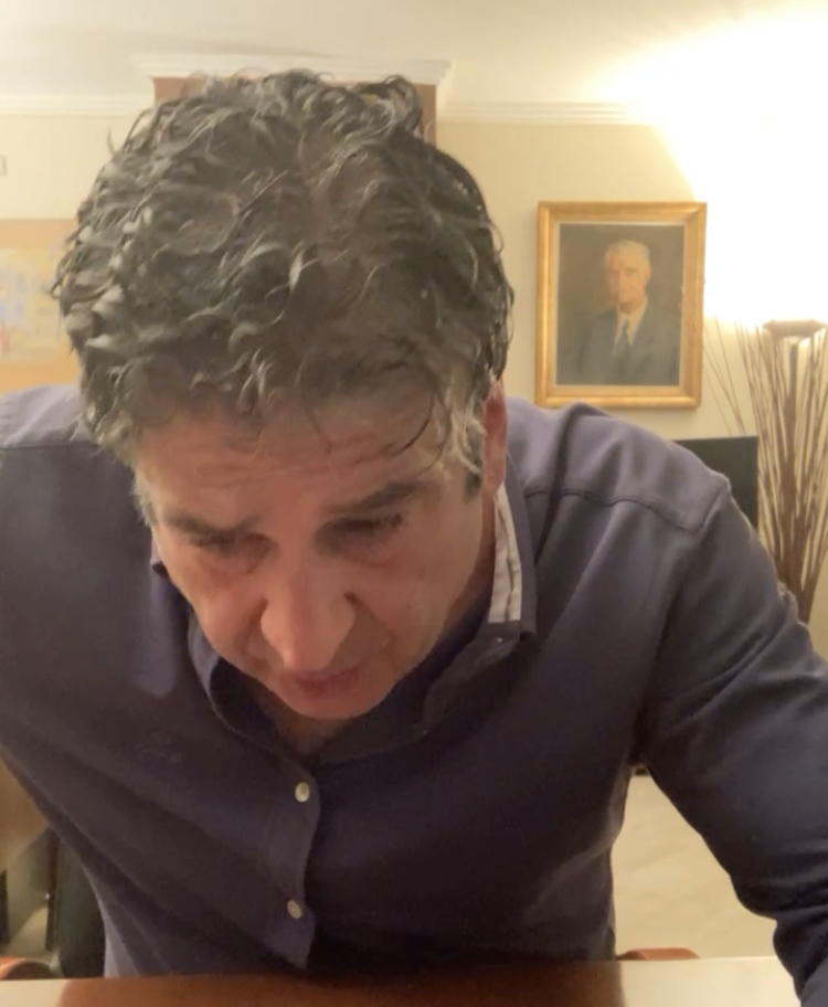 ΕΛΕΥΘΕΡΟΣ ΜΕΤΑ ΤΟ ΣΥΓΚΛΟΝΙΣΤΙΚΟ LIVE O ΚΩΣΤΑΣ ΓΕΡΚΟΣ ΑΠΟ ΤΗΝ ΚΛΙΝΙΚΗ ...