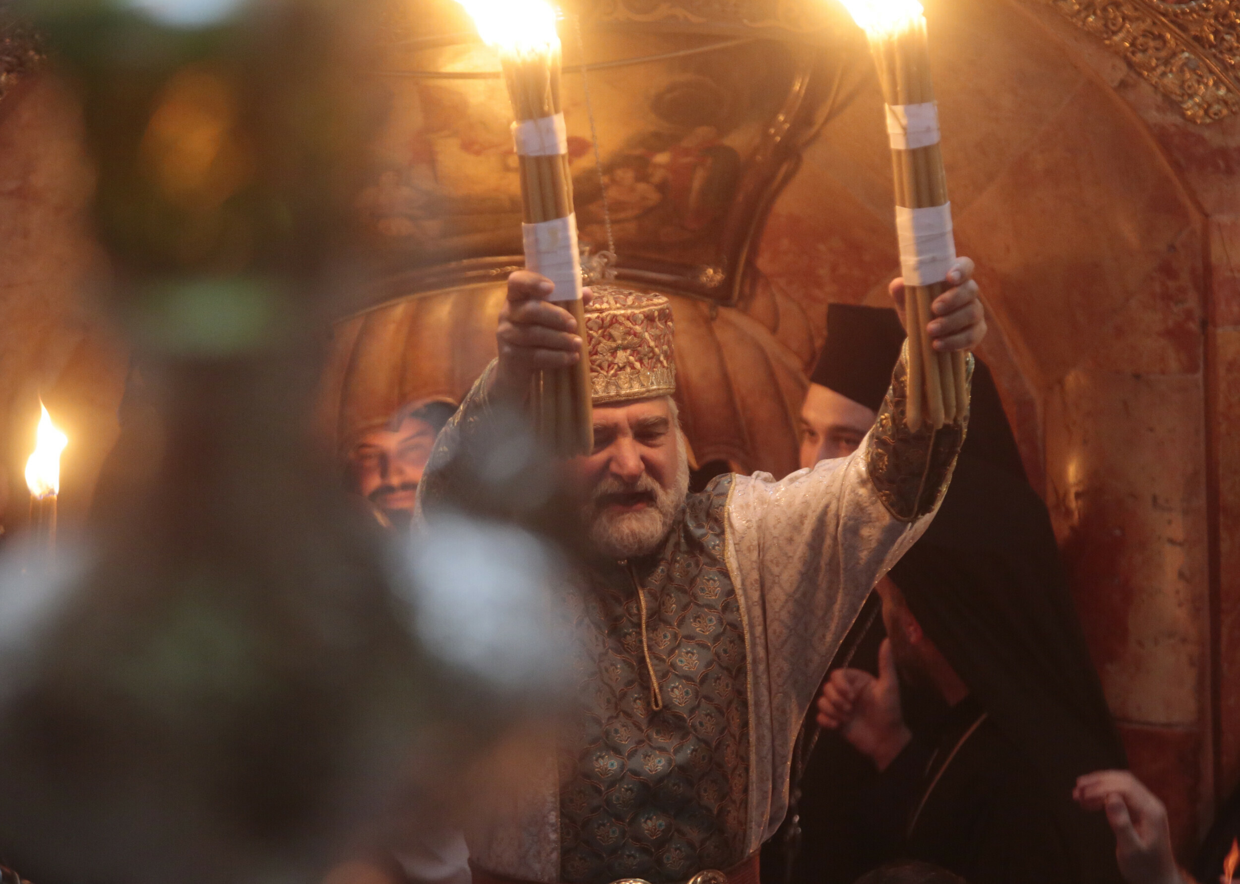 Αγιο Φως: Εγινε η Αφή – Πότε έρχεται στην Ελλάδα – Makeleio.gr