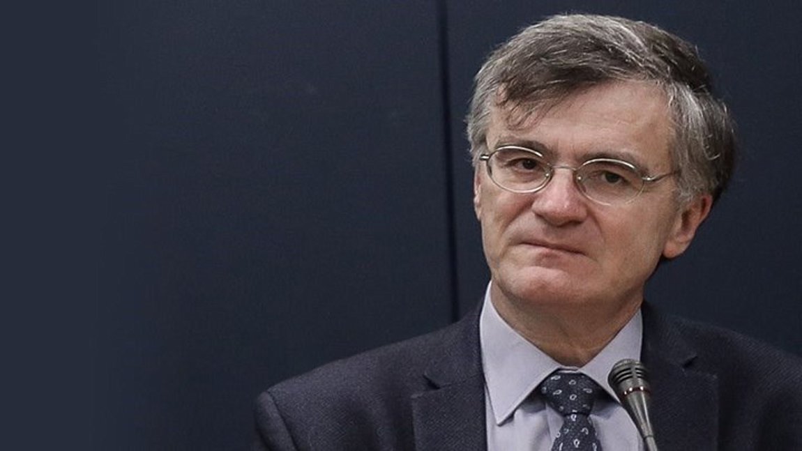 Ο “ΚΑΝΤΗΛΑΝΑΦΤΗΣ” ΤΣΙΟΔΡΑΣ ΕΙΝΑΙ ΓΥΜΝΟΣ. 15.400 ΝΕΚΡΟΙ ΣΤΗΝ ΠΛΑΤΗ ΤΟΥ ...