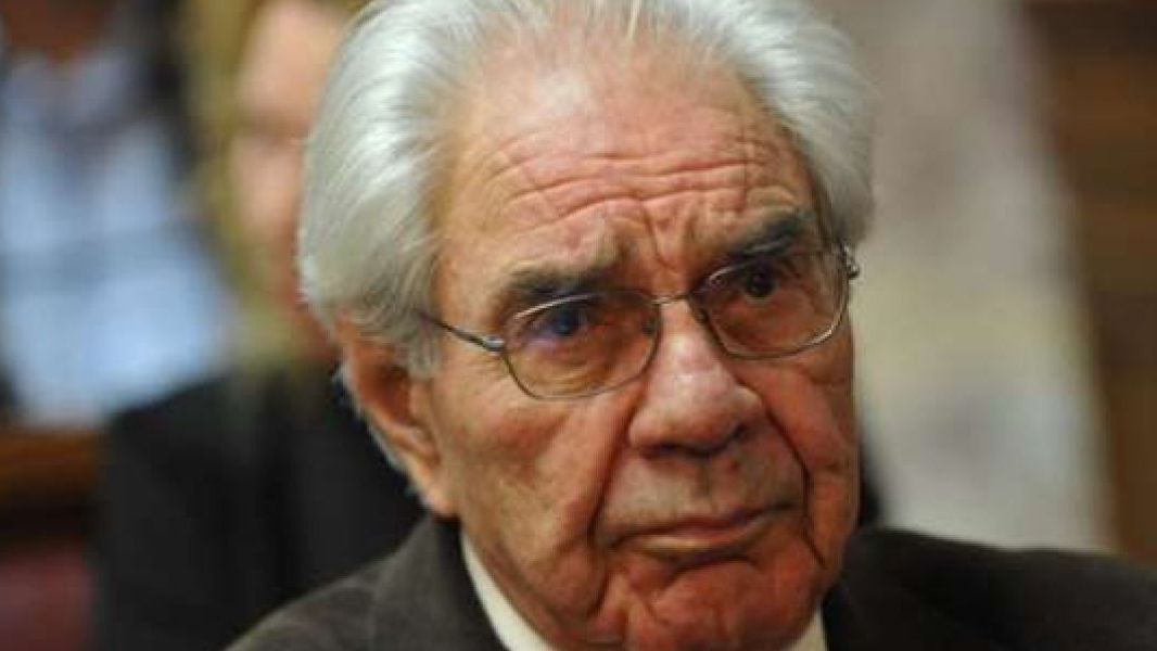 ΚΑΛΕΣΜΑ ΠΡΟΣ ΤΟΝ ΕΛΛΗΝΙΚΟ ΛΑΟ ΑΠΟ ΤΟΝ ΣΥΝΤΑΓΜΑΤΟΛΟΓΟ ΚΑΣΙΜΑΤΗ ...