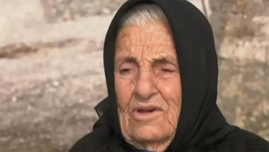 ΓΙΑΓΙΑ 100 ΧΡΟΝΩΝ ΕΚΑΝΕ ΚΑΙ ΤΗΝ ΤΡΙΤΗ ΔΟΣΗ ΕΜΒΟΛΙΟΥ – “ΤΗΝ ΕΚΑΝΑ ΓΙΑ ΝΑ ...