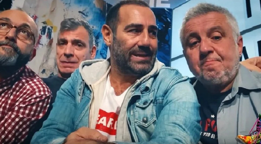 ΧΑΜΟΣ ΣΤΟ TWITTER ΜΕ ΤΟΥΣ ΡΑΔΙΟ ΑΡΒΥΛΑ ΚΑΙ ΤΗΝ ΥΠΟΘΕΣΗ ΤΟΥ ΣΤΑΘΗ ...