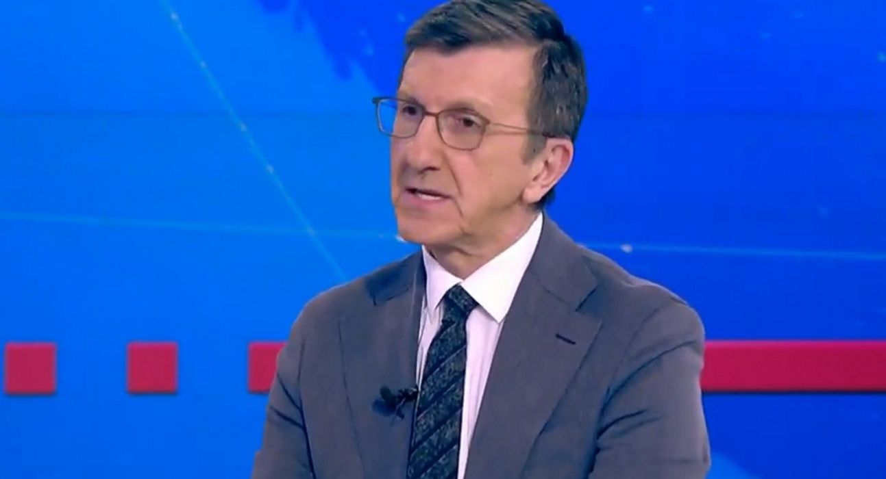 Ο ΠΟΡΤΟΣΑΛΤΕ ΞΑΝΑΧΤΥΠΑ ΚΑΙ ΣΧΟΛΙΑΖΕΙ ΜΕΧΡΙ ΚΑΙ ΤΟΝ ΤΖΟΚΟΒΙΤΣ! “ΕΝΑΣ ...