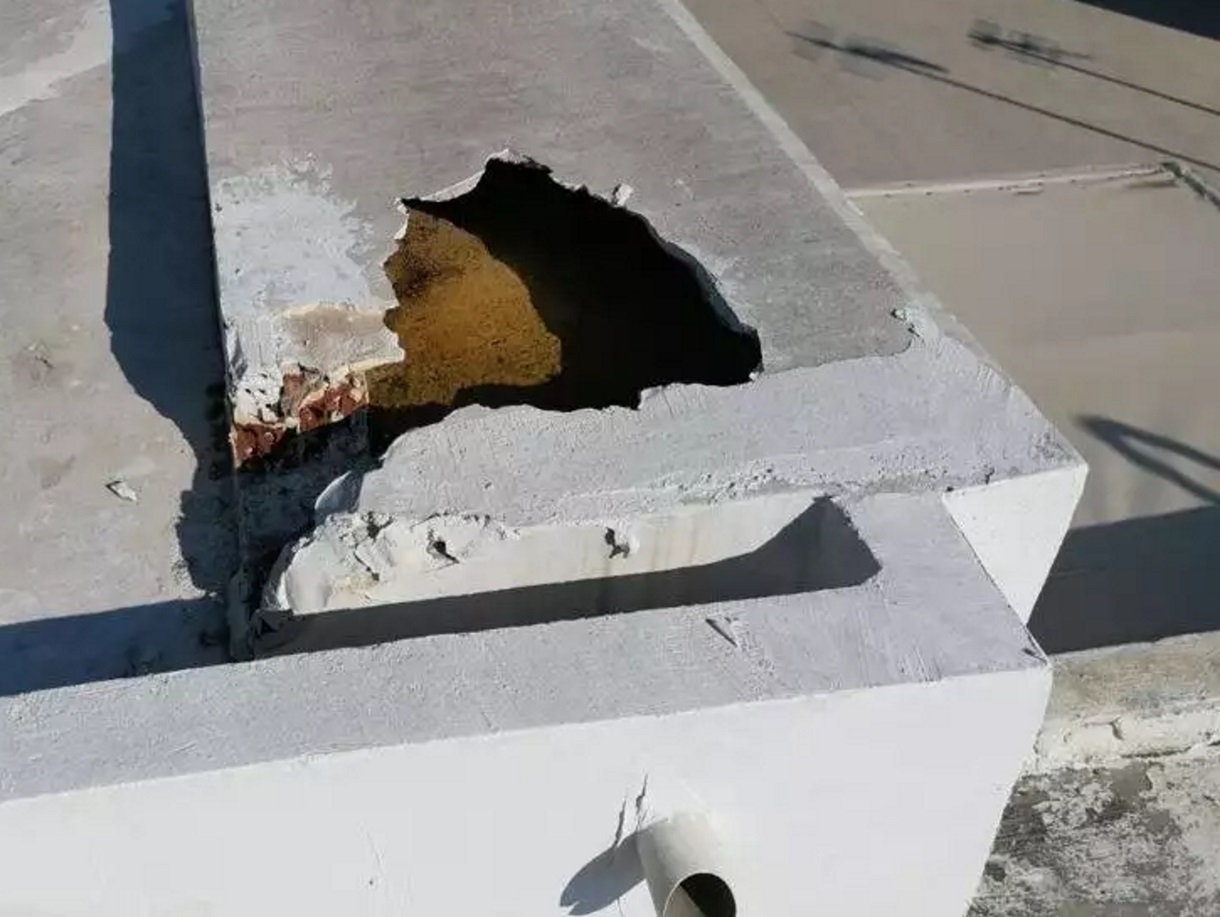 “ΘΑ ΜΠΟΡΟΥΣΕ ΝΑ ΕΧΕΙ ΣΩΘΕΙ ΤΟ ΠΑΙΔΑΚΙ”… ΚΑΤΑΓΓΕΛΙΑ ΣΟΚ ΑΠΟ ΤΟ ΧΑΜΟΓΕΛΟ ...