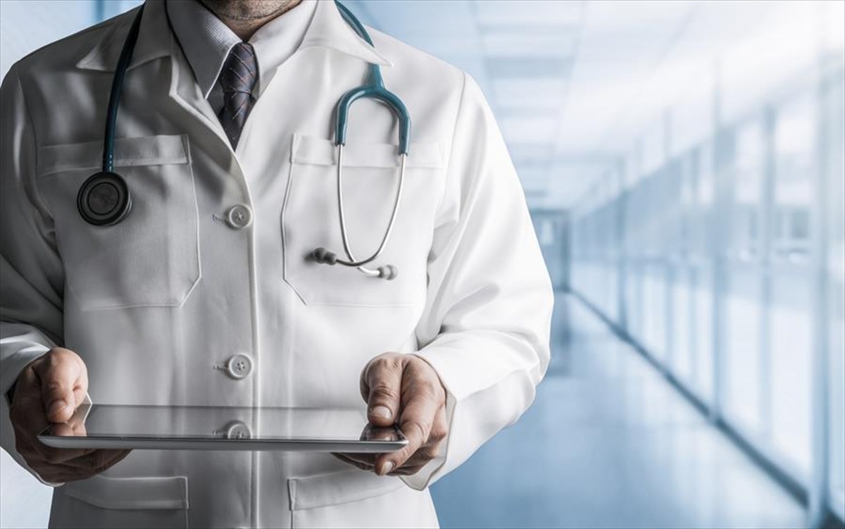 Με επτά χρόνια φυλάκιση καταδικάστηκε γιατρός που συνταγογραφούσε ...