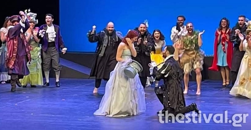 ΣΥΓΚΙΝΗΤΙΚΟ! Θεσσαλονίκη: Μία πρόταση γάμου βγαλμένη από παραμύθι ...