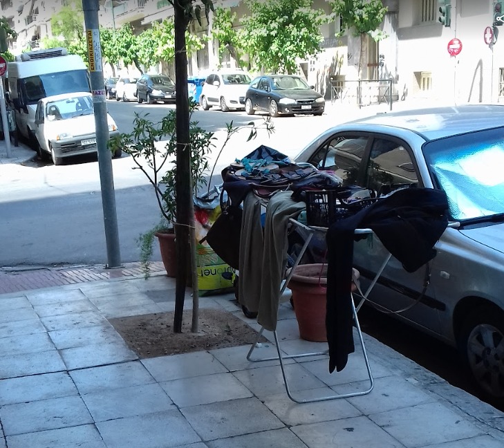 Η απόλυτη γυφτιά στην πρωτεύουσα των λαθρομεταναστών! Θαυμάστε την ...