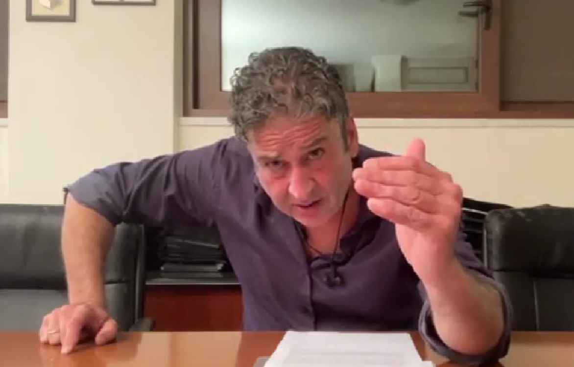 ΔΕΙΤΕ ΤΟ ΧΘΕΣΙΝΟ “ΑΠΑΓΟΡΕΥΜΕΝΟ” LIVE ΣΤΟ FACEBOOK ΜΕ ΤΗΝ ΚΟΛΑΣΗ ΓΙΑ ΤΗΝ ...